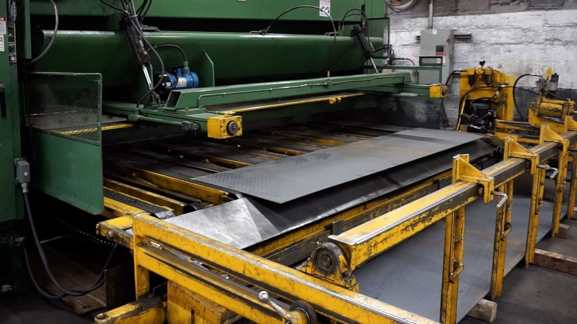 Metal Shearing in Fabrication: Efficiency & Benefits | MFS